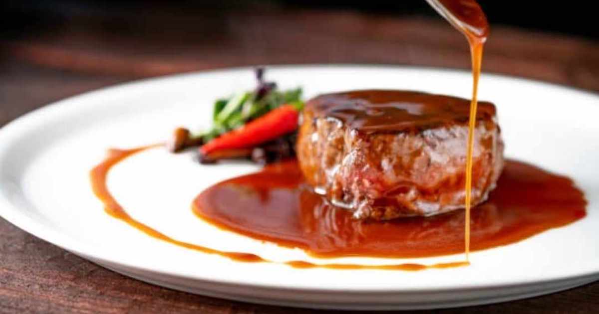 5 sosuri pentru friptura de Crăciun. Vor da un alt gust mesei de ...