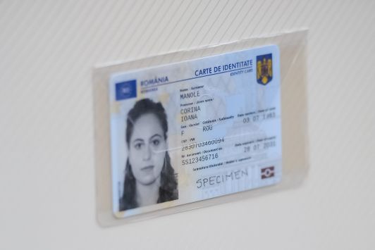Cum poți obține gratis, cartea de identitate electronică, în 2024. Iată ...