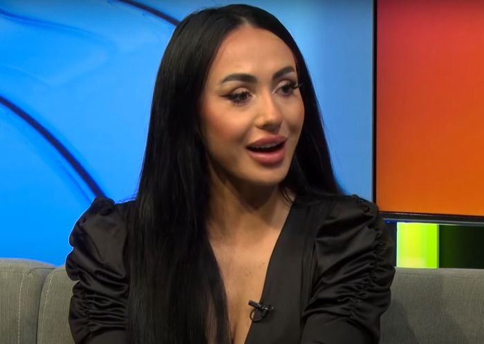 Ce se întâmplă în viața amoroasă a lui Jador? Ella Tina scoate la ...