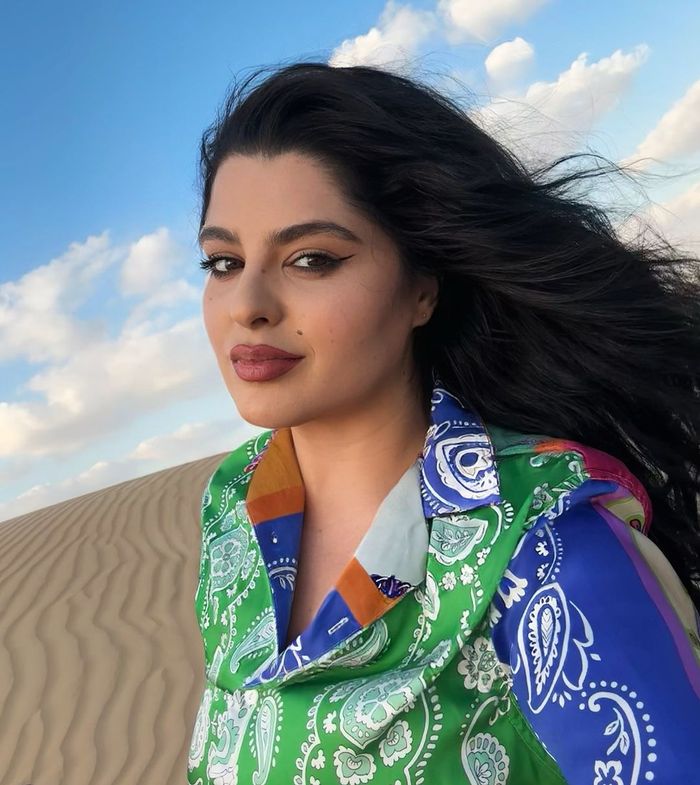 Cine este Ioana State? Biografie: vârstă, studii, carieră. Tânăra este ...