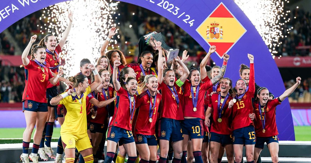 Spania a câștigat încă un trofeu la fotbal feminin! Ibericele au reușit ...