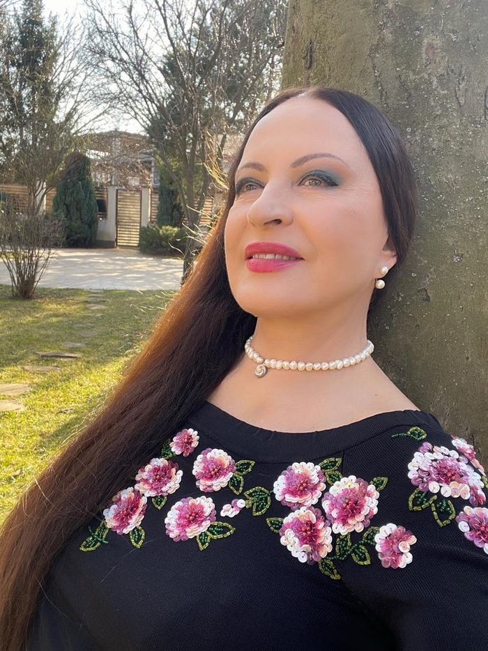 Cine este Maria Dragomiroiu? Biografie: vârstă, carieră, familie. Vezi ...