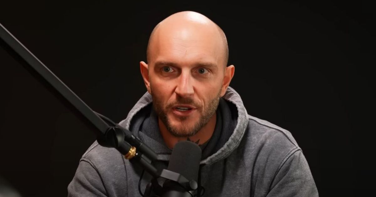 Așa arăta Cătălin Bordea în urmă cu ani buni! Comediantul este complet ...