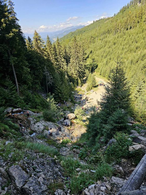 20 de locuri superbe de vizitat în România în 2024! Cascada Cailor și ...