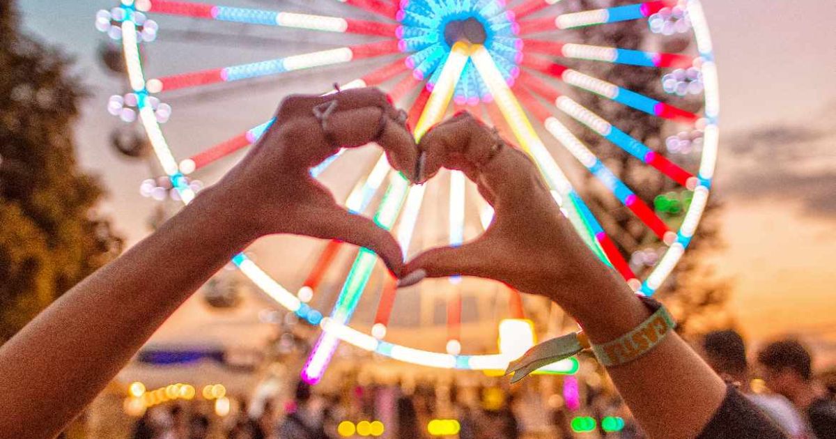 Ce artiști vin la Electric Castle în 2024. Line-up complet și tipuri de ...