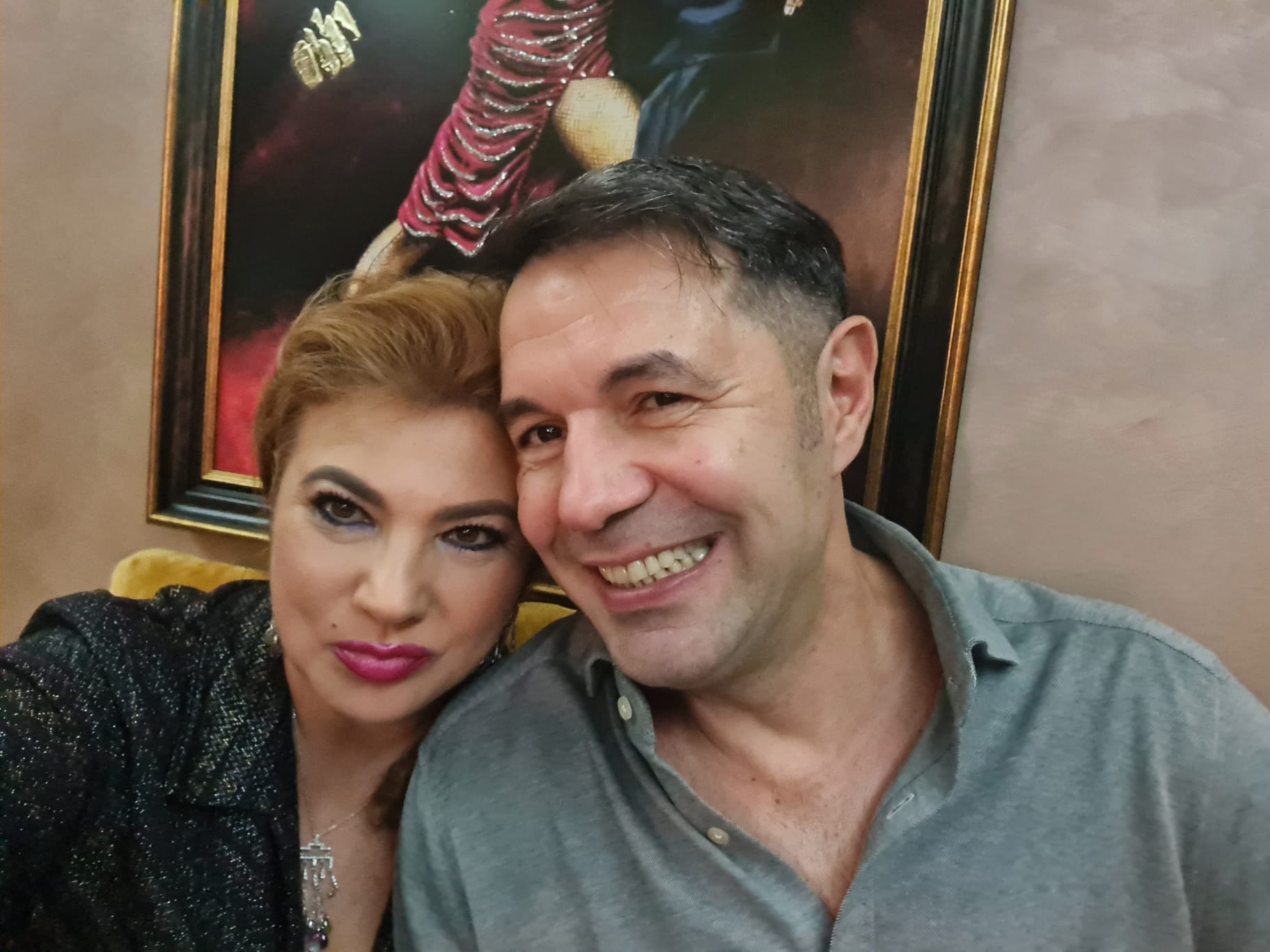 Scandalul cu Alexandra Stan i-a ridicat cota. Artistii se inghesuie la ...