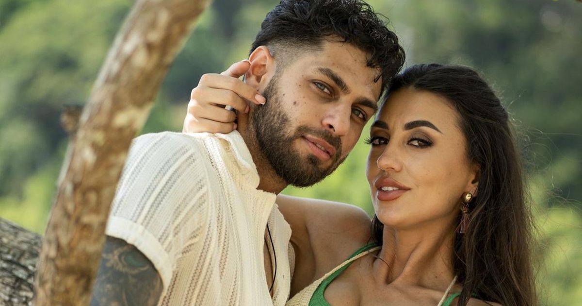 Cine sunt Bianca Mitroi și Robert Braia de la Insula Iubirii 2024. Tânăra a cântat alături de ...