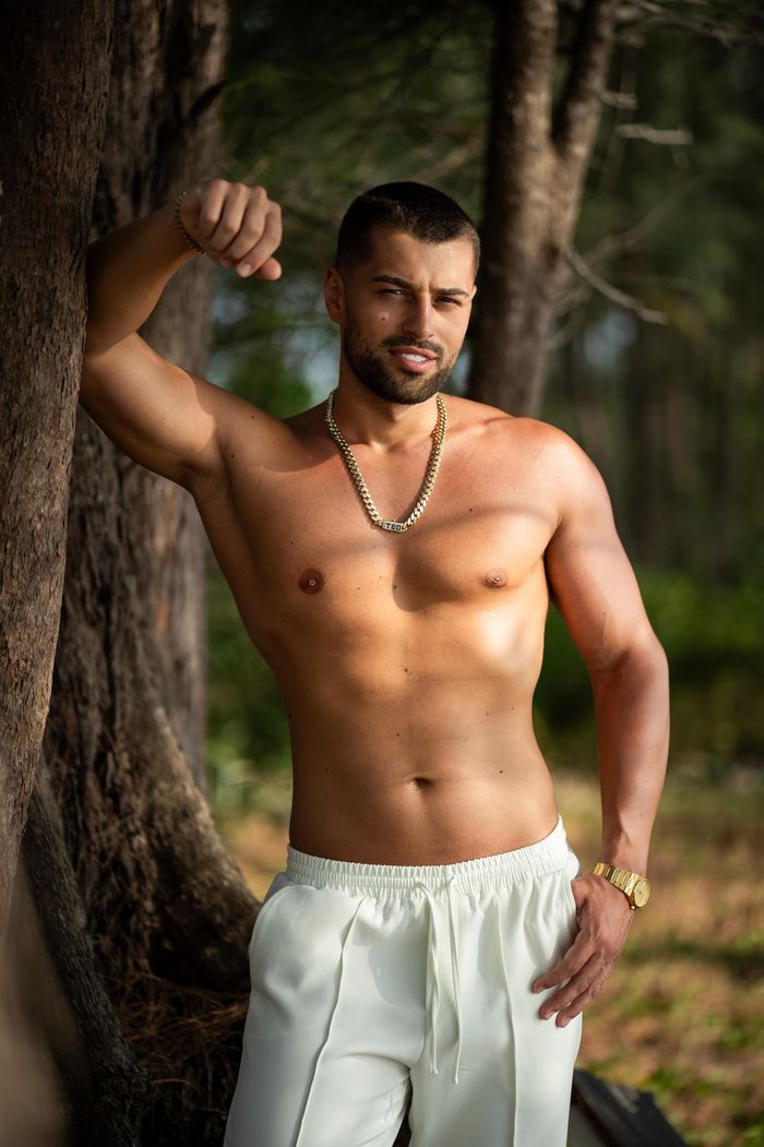 Cine e Teodor Costache, ispita de la Insula iubirii 2024. Tânărul este ...