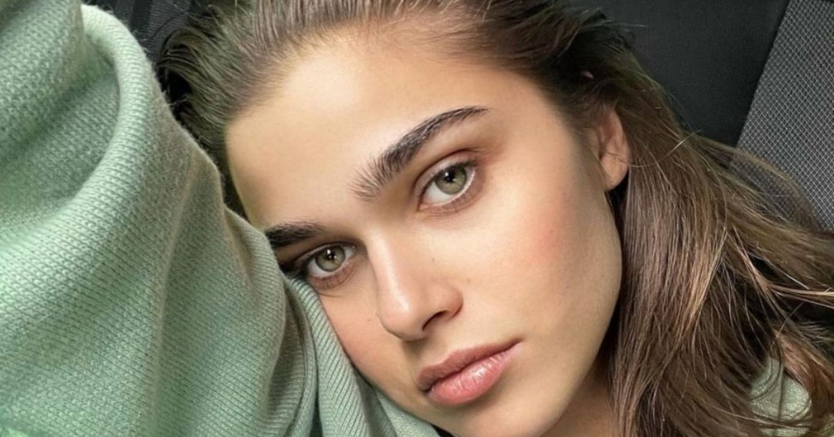 „I s-a descoperit o tumoare” Theo Rose, strigăt disperat pe internet! Cântăreața și-a încurajat ...