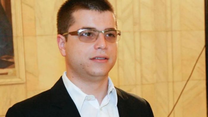 Honorius și unchiul său, protagoniștii unui nou scandal în familia ...
