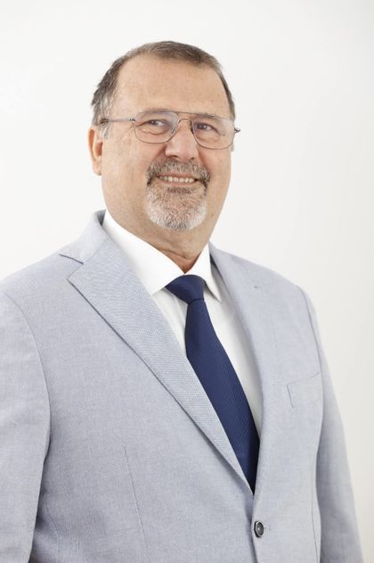 Cine este John Ion Banu Muscel. Biografie: vârstă, studii, carieră și ...