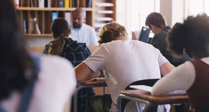 Simulare BAC 2025. Subiecte și Barem la Română, Matematică, Istorie ...