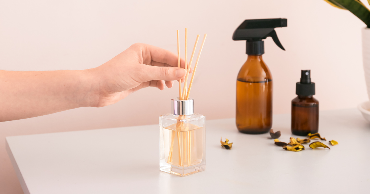 Odorizante spray vs. difuzoare vs. odorizante cu bețișoare: care-ți ...
