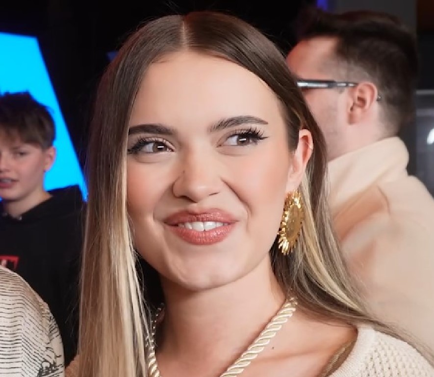 Tina Duceac l-a înșelat pe Costi Max? - WOWbiz.ro