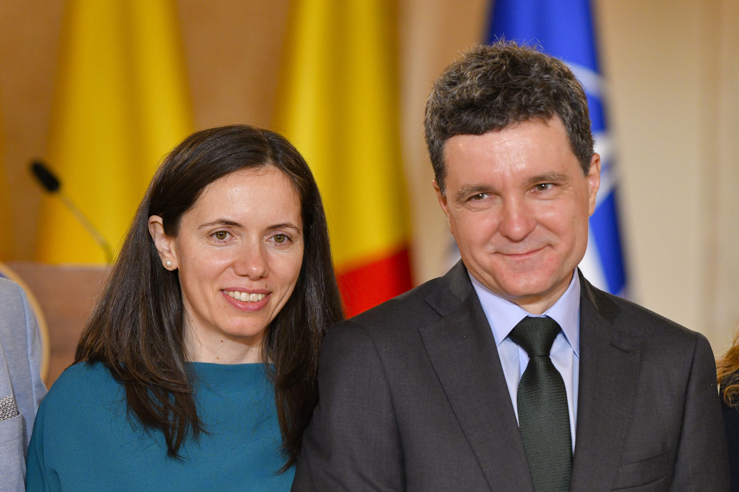 Cine este Mirabela Grădinaru. Biografie: studii, carieră, familie ...