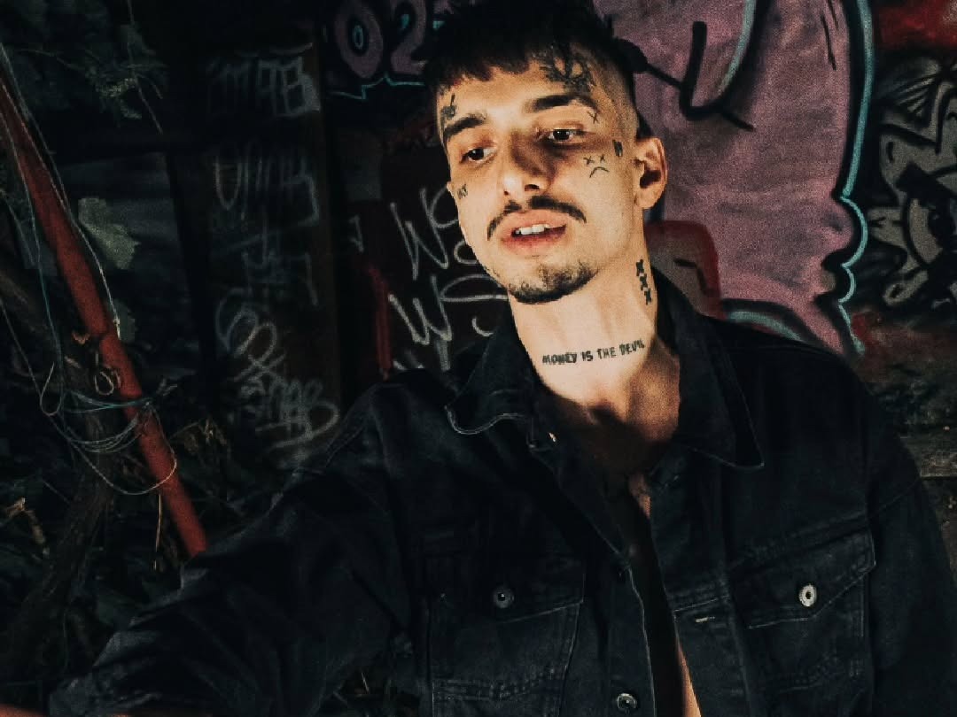 Mirabela Dauer, în mijlocul unui scandal! Artista a fost surprinsă în ...