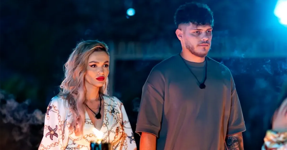 Cum și-au anunțat Ella Vișan și Andrei Lemnaru de la ”Insula Iubirii” părinții că nunta se ...