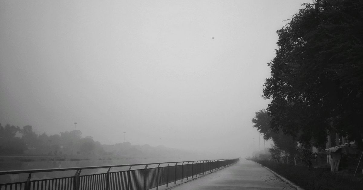 Vreme schimbătoare în România! În zonele montane va fi mai cald decât la câmpie. Ceața, burnița ...