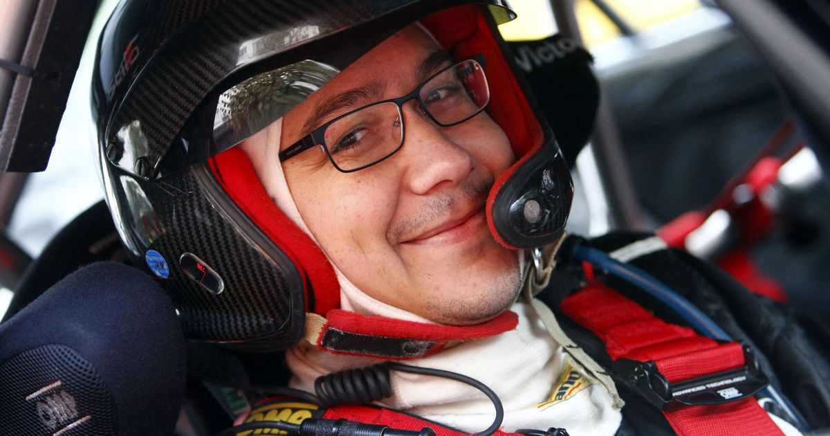 Victor Ponta va participa la raliu! "Astfel voi atrage atentia asupra ...