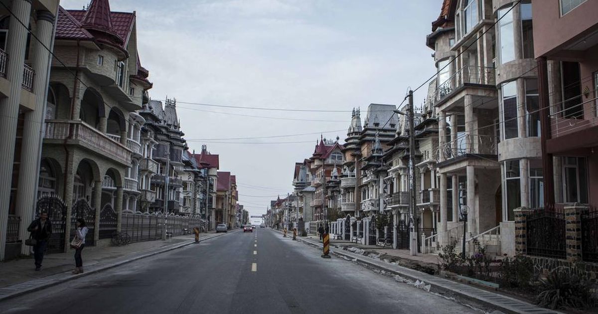 Reactia dementiala a arabilor cand au vazut in ce lux traiesc rromii ...