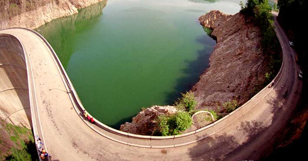 Foto| E unul dintre cele mai frumoase locuri din Romania, insa turistii ...