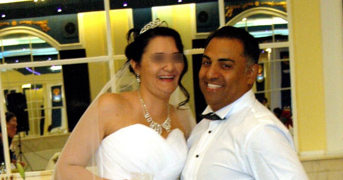 FOTO! Interlopii romani se pozeaza in parnaie mai rau decat copiii in ...