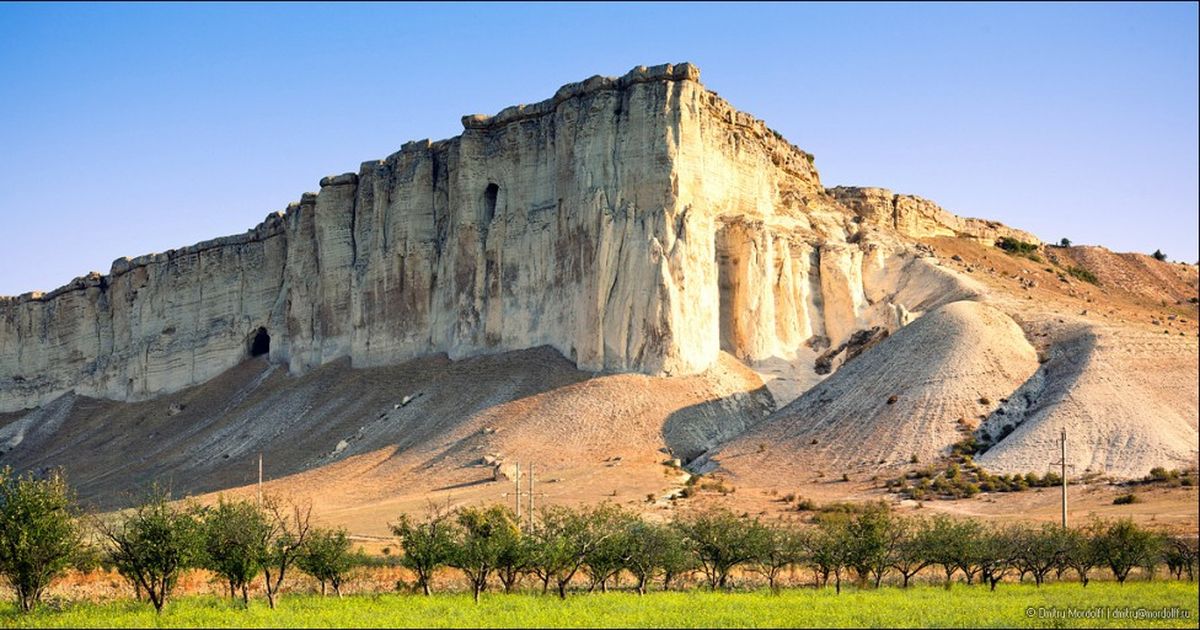 Se construieste un parc gen Disneyland, chiar langa Romania! Vezi unde ...