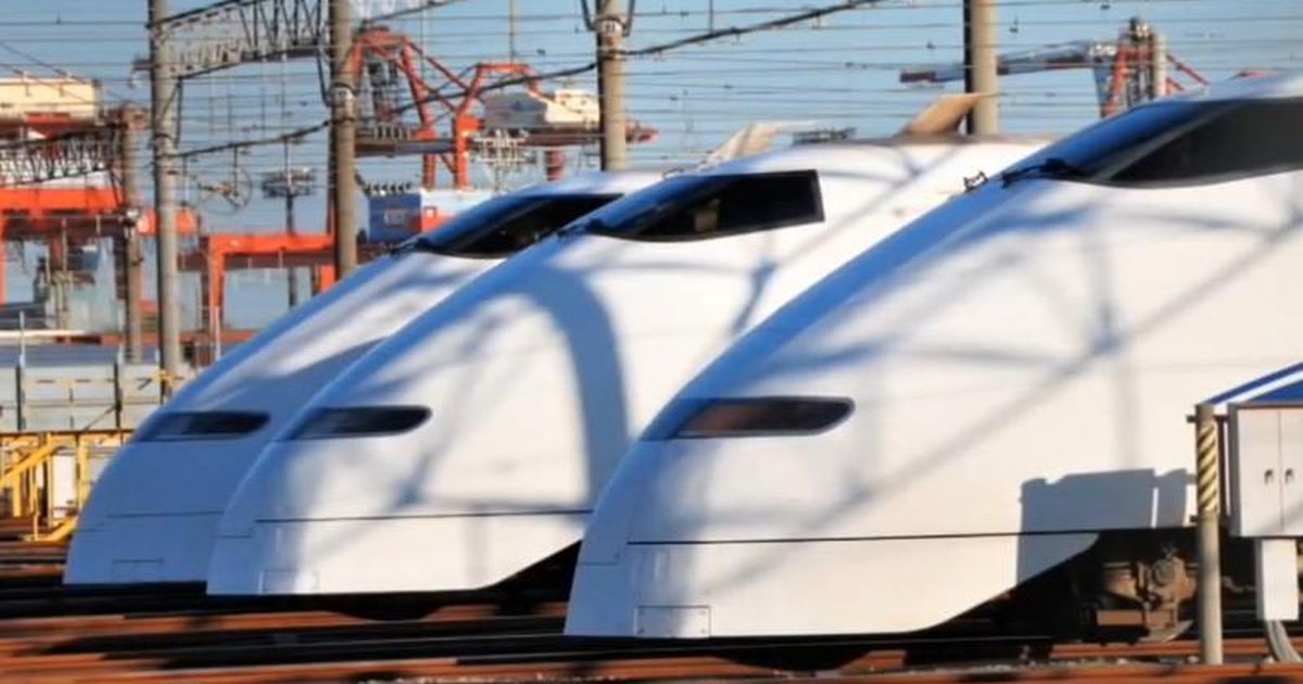 Japonia a facut primele teste publice cu trenurile Maglev care ating ...