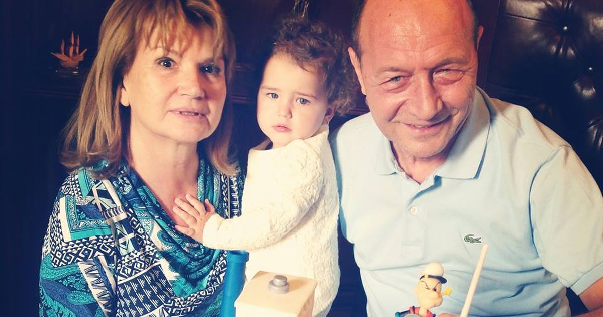 Ce s-a intamplat cu vestitul vas "Biruinta" in timp ce Basescu isi ...