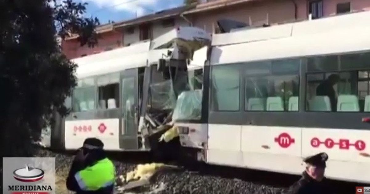 VIDEO Accident grav la metrou! Zeci de persoane, ranite! - WOWBiz