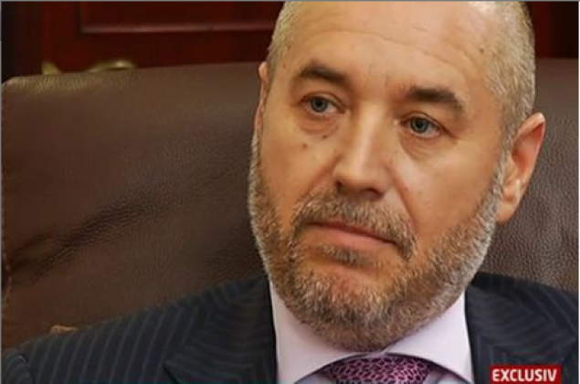 Le-a luat deja 10.000 de euro in instanta, dar nu se multumeste cu atat ...