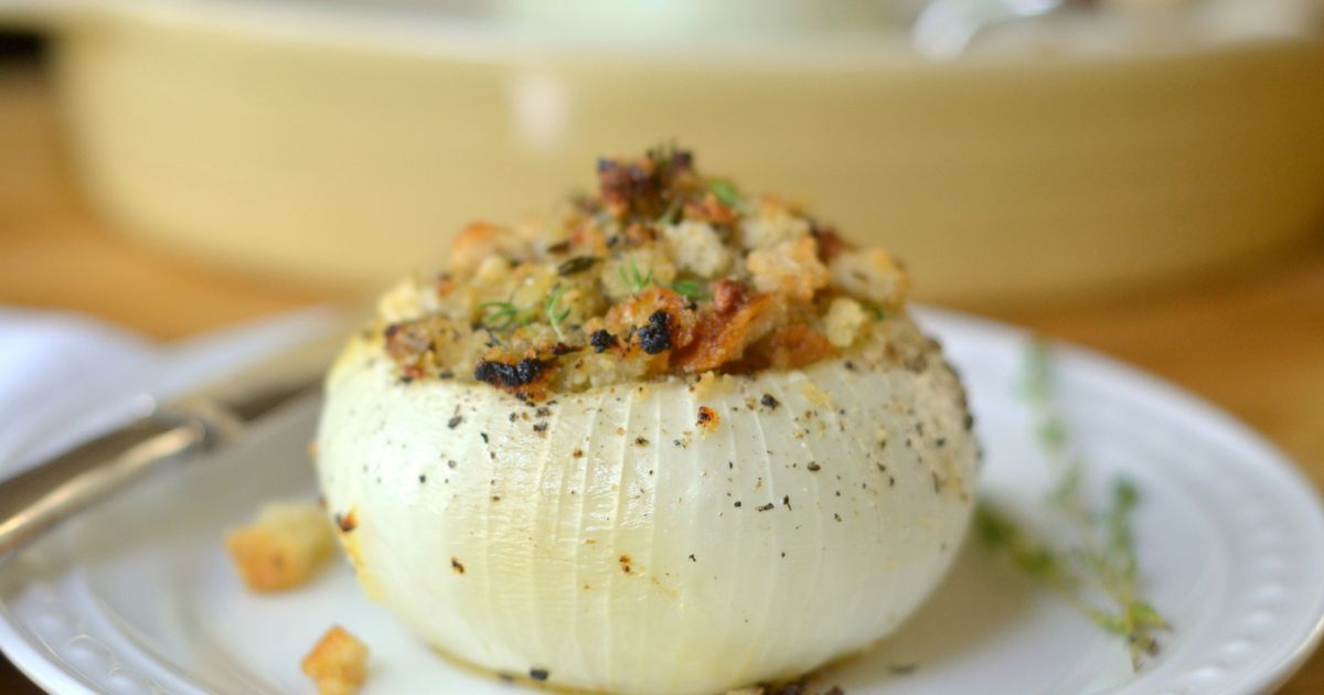 Ceapa umpluta cu orez! Cea mai gustoasa mancare de post! - WOWBiz