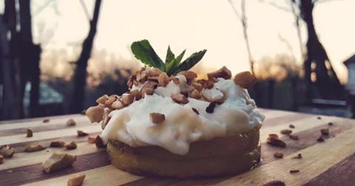 Desert rapid si delicios facut pe... GRATAR! Asta e o reteta usoara, de ...