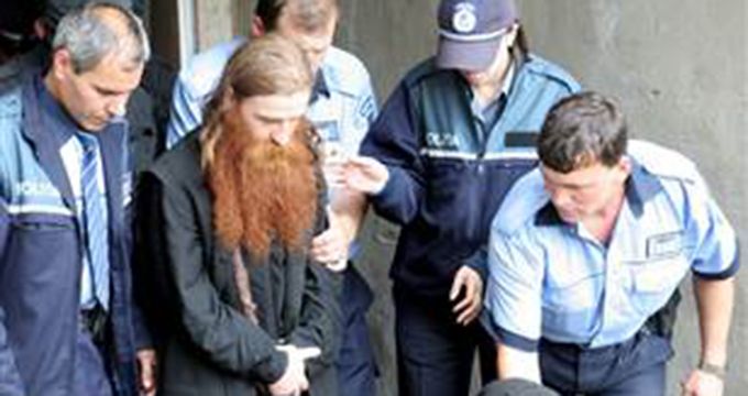 Ce face azi Daniel Corogeanu, calugarul exorcist de la Tanacu! N-a mai ...