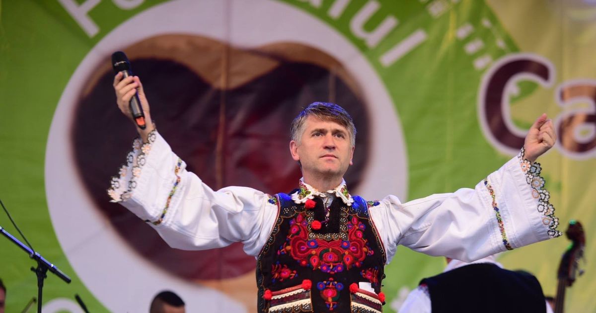 Cristian Pomohaci, acuzat de plagiat! Fostul preot i-a oferit bani ...