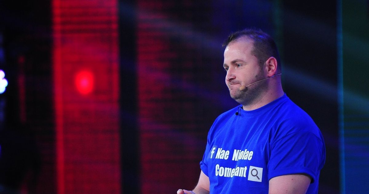 Nae Nicolae, de la stand-up comedy la scandal! Fosta iubita il acuza de ...