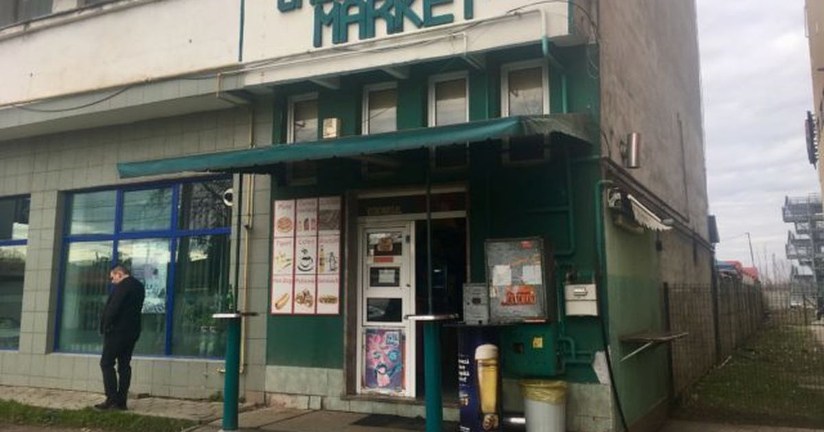 O vanzatoare a ajuns in stare critica la spital, dupa ce a fost ...