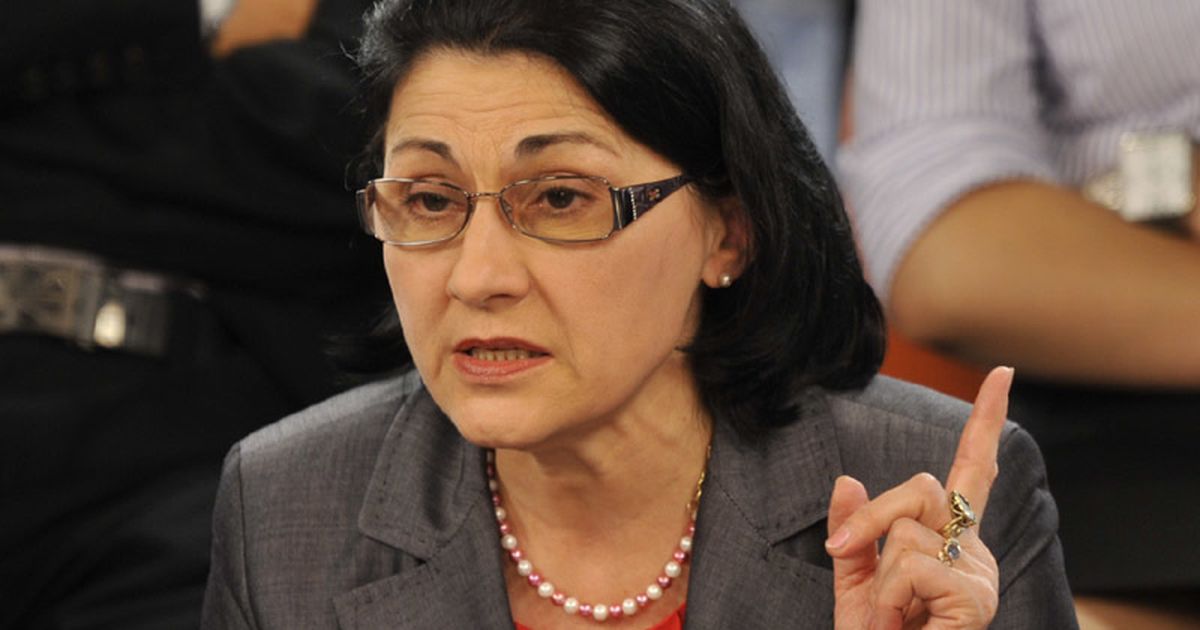 Ce avere are Ecaterina Andronescu, noul Ministru al Educaţiei? - WOWBiz