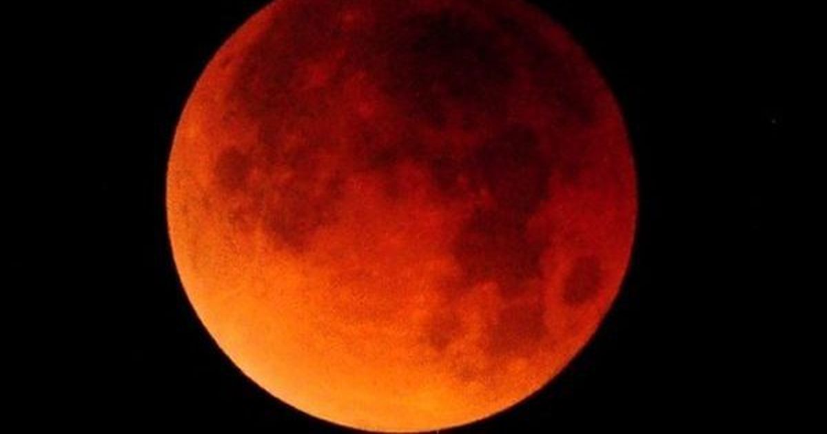 Eclipsa totală de Lună. Imagini spectaculoase! - WOWBiz