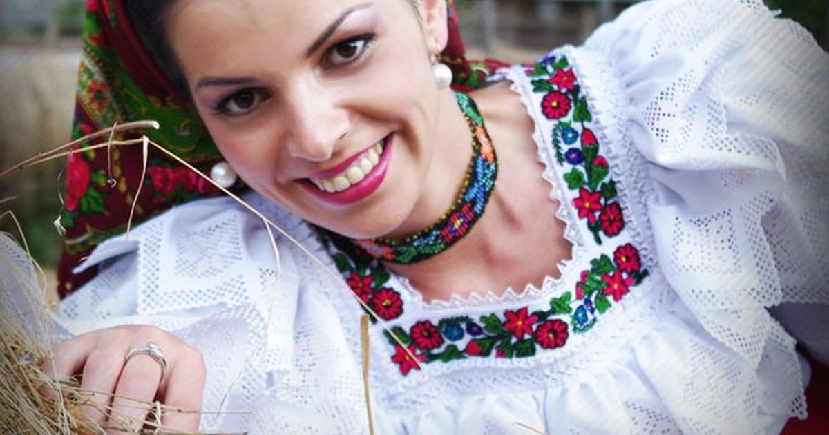 Nu o sa-ti vina sa crezi! Maria Luiza Mih, singura cantareata din ...