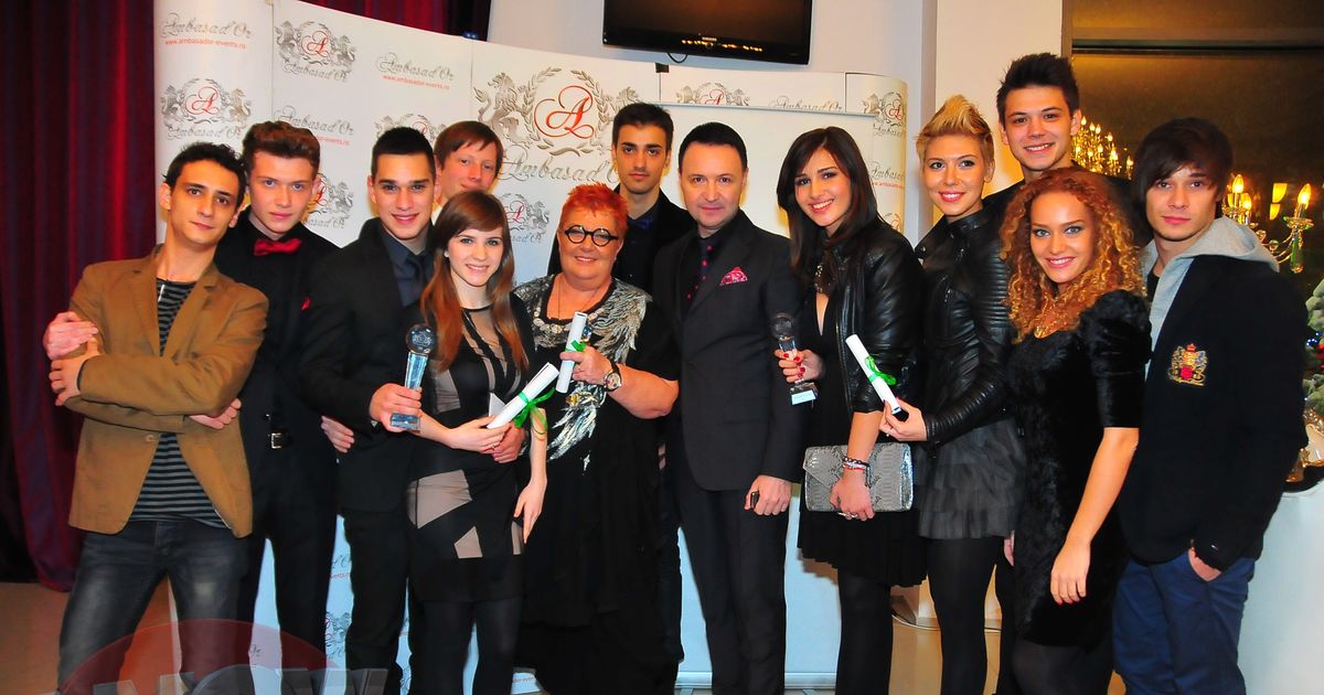 WOW! Lala Band, fenomenul anului! Doua premii dintr-un foc! - WOWBiz