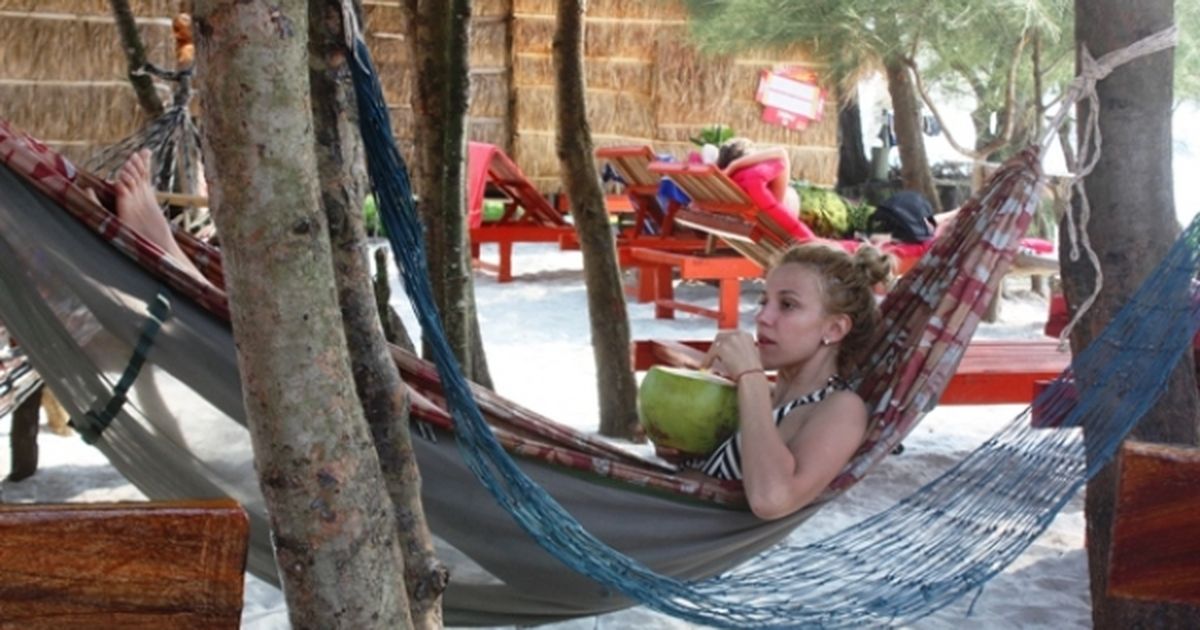 Dana Rogoz a mancat greieri si serpi: "Nu au gust rau" - WOWBiz