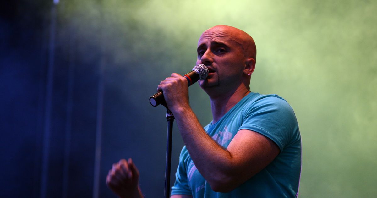 Calin Goia de la Voltaj a ramas fara permis de conducere! Uite cu ce ...