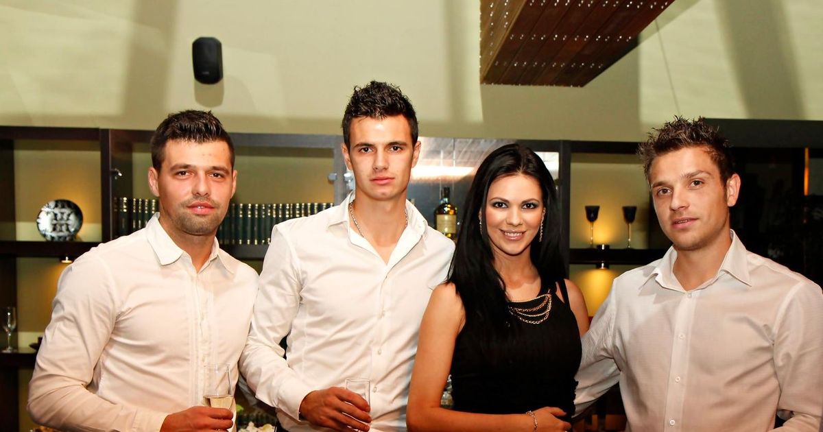 Nici nu zici ca e mamica! Uite ce bine arata Andreea Bododel la doua ...