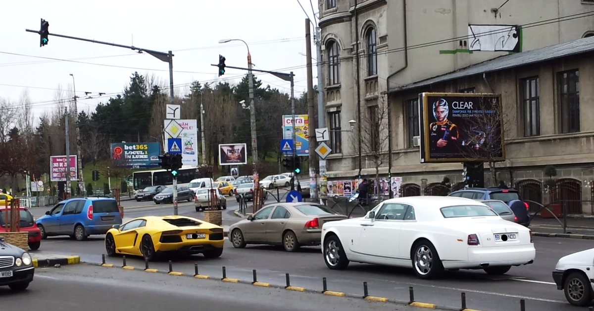 Aroganta de milionar roman! Dan Nicorescu face parada in oras. A iesit ...