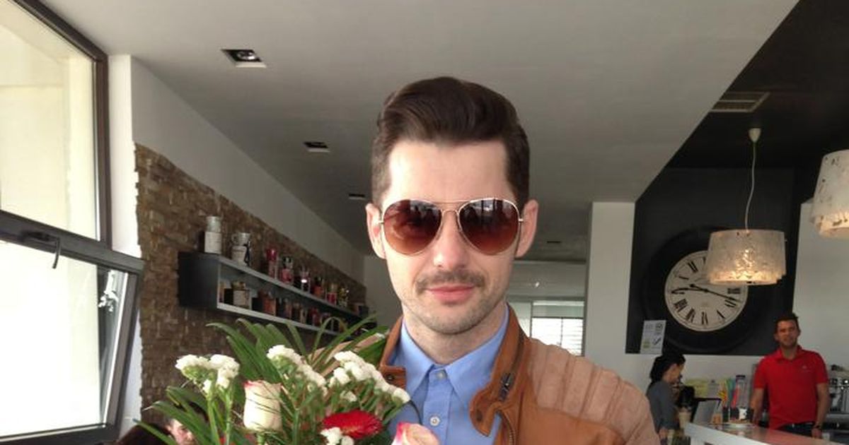 Adrian Sana s-a imbracat la patru ace pentru femeile din viata lui ...