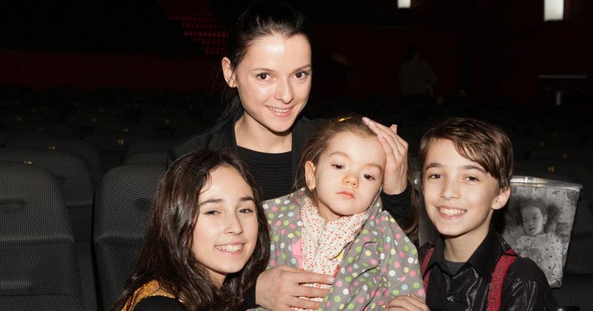 Andra si Razvan Gogan, copiii din Cartea Recordurilor, au organizat un ...