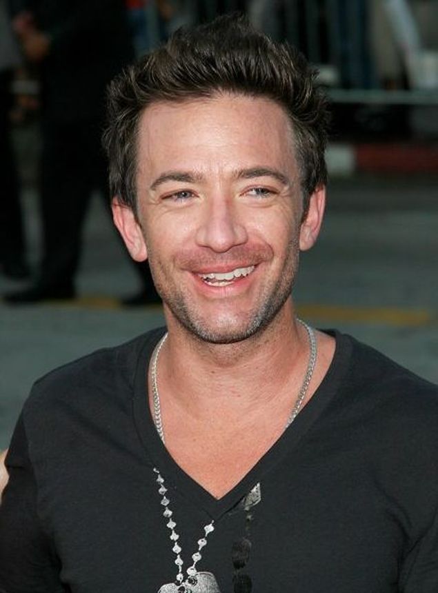 Bud Bundy a implinit 39 de ani! Uite cum arata acum David Faustino ...