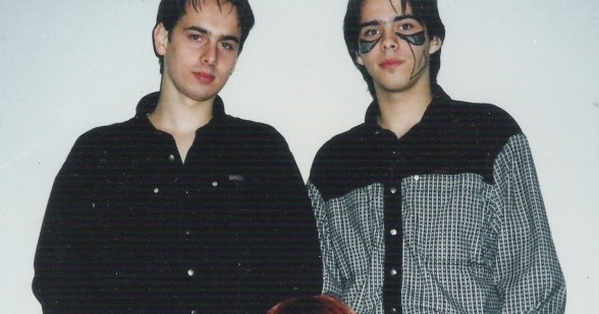 S-a reunit formatia Genius! Iti placeau la finalul anilor '90? Stai sa ...