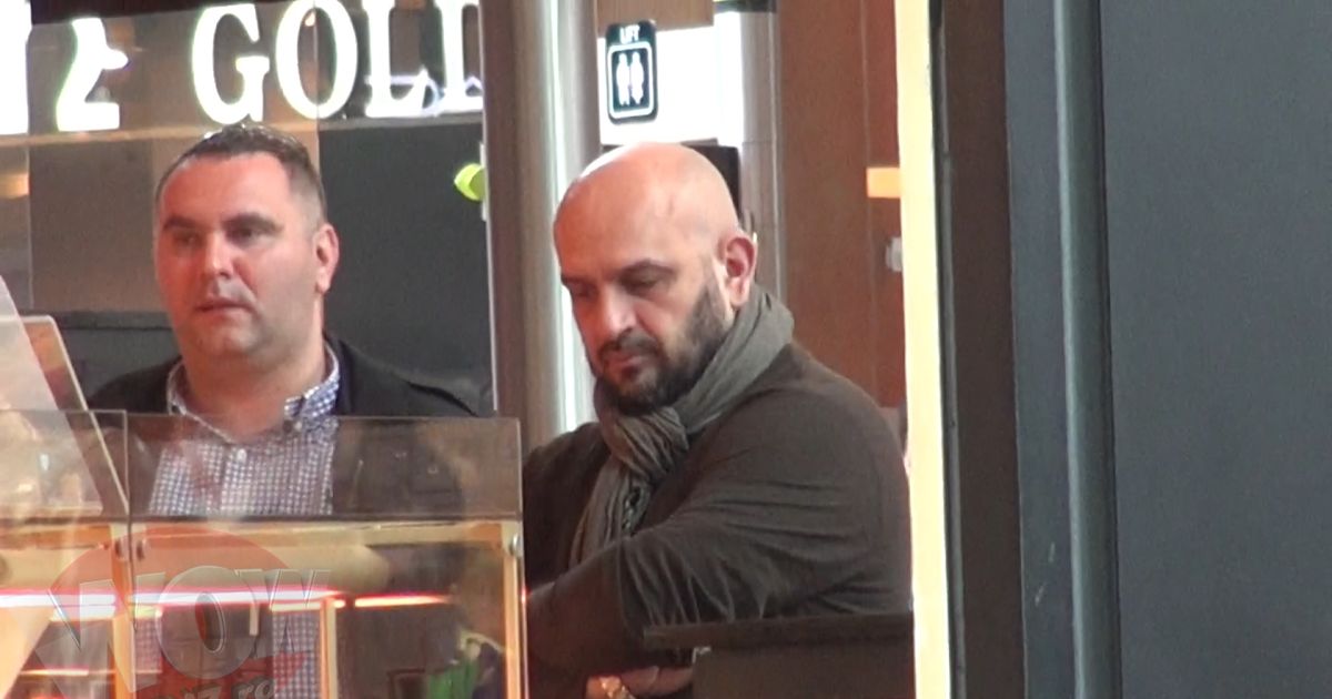 Alin Galatescu, suparat pe viata! Are o privire de zici ca a vazut ...